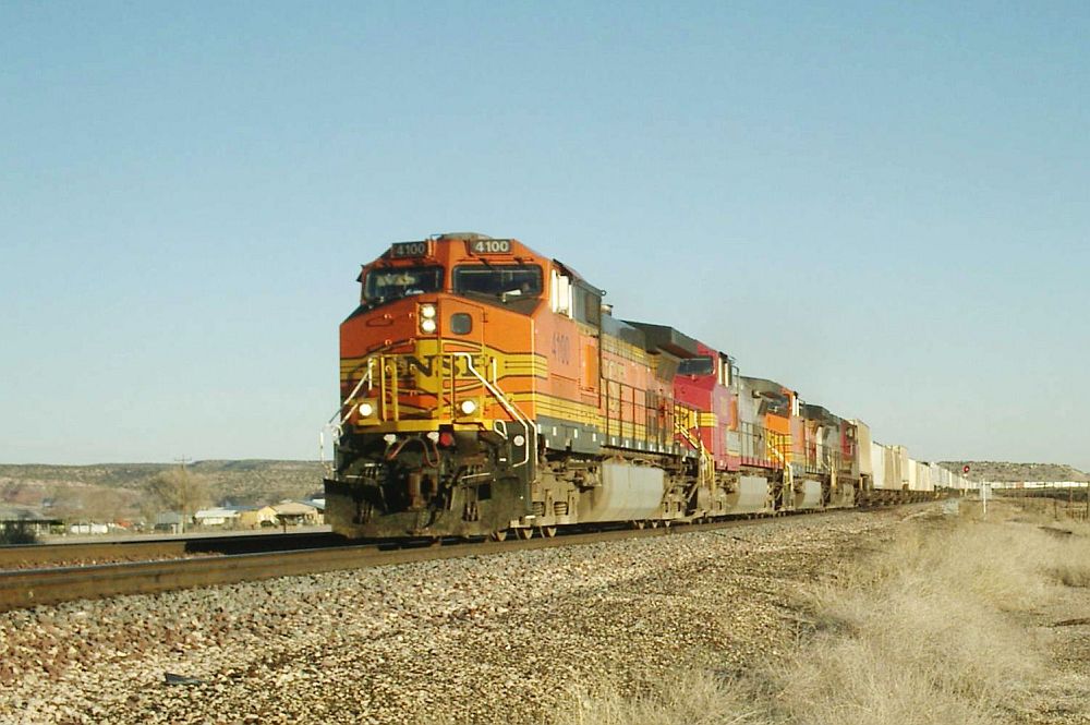 BNSF 4100